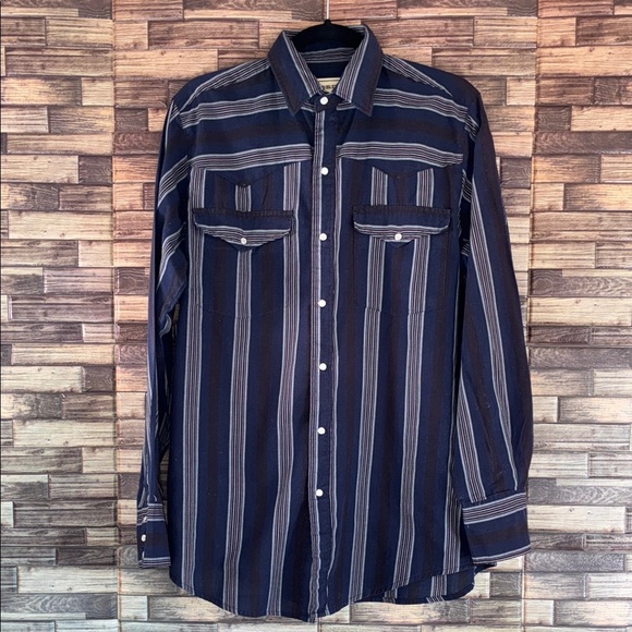 Bit & Bridle | Shirts | Vintage Bit Bridle Medium Blue And White Casual ...